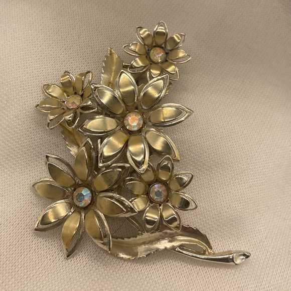 Coro | Jewelry | Vintage Signed Coro Floral Bouquet Aurora Borealis ...